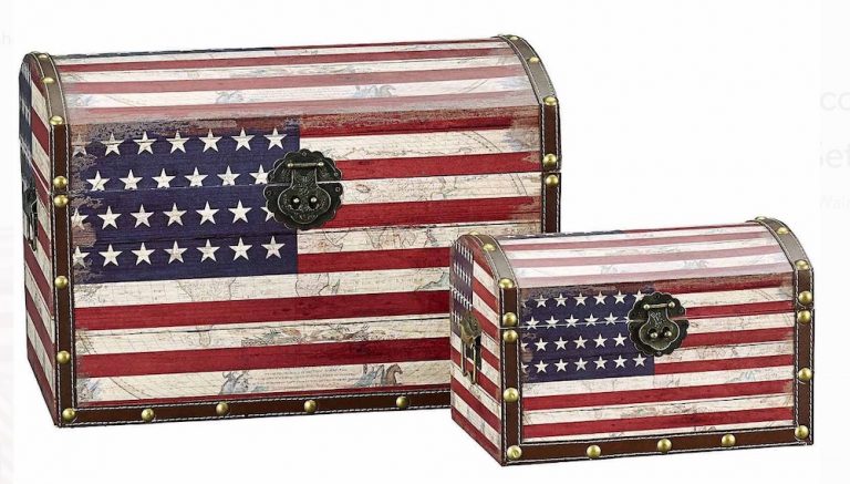 30 Farmhouse Storage Bins, Canisters, and Baskets