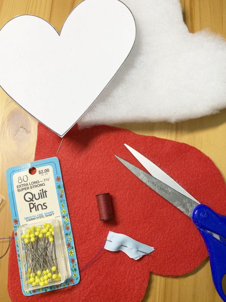 how-to-make-a-heart-with-mini-rosettes