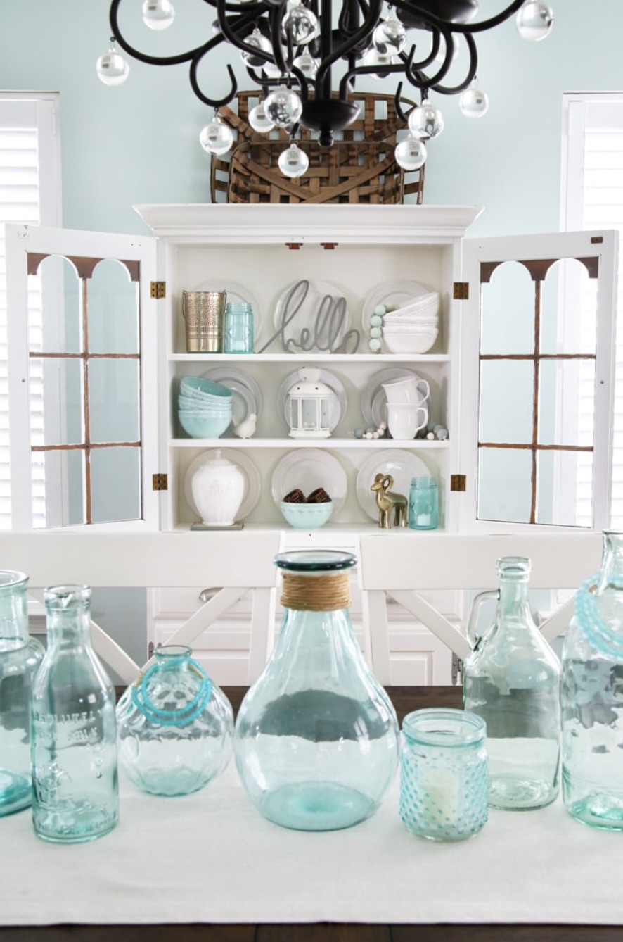 21 Inspiring Coastal Bookshelf Decor Ideas