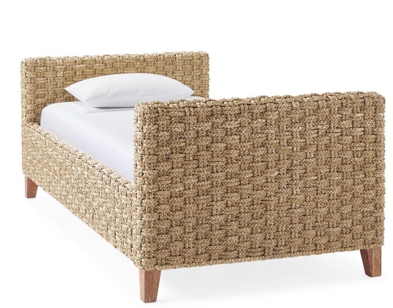 19 Ways to Style a Coastal Daybed