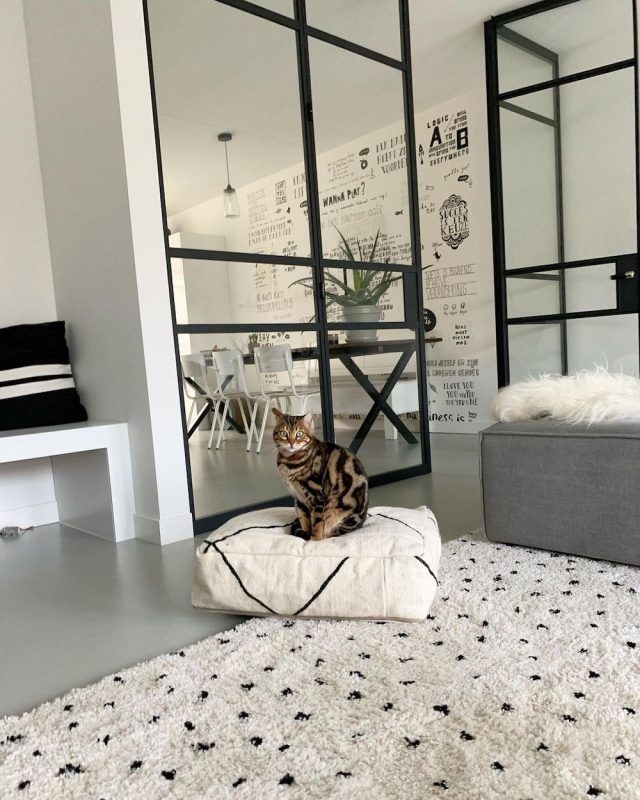 19 Most Inspiring Pouf Styling Ideas to Use Today