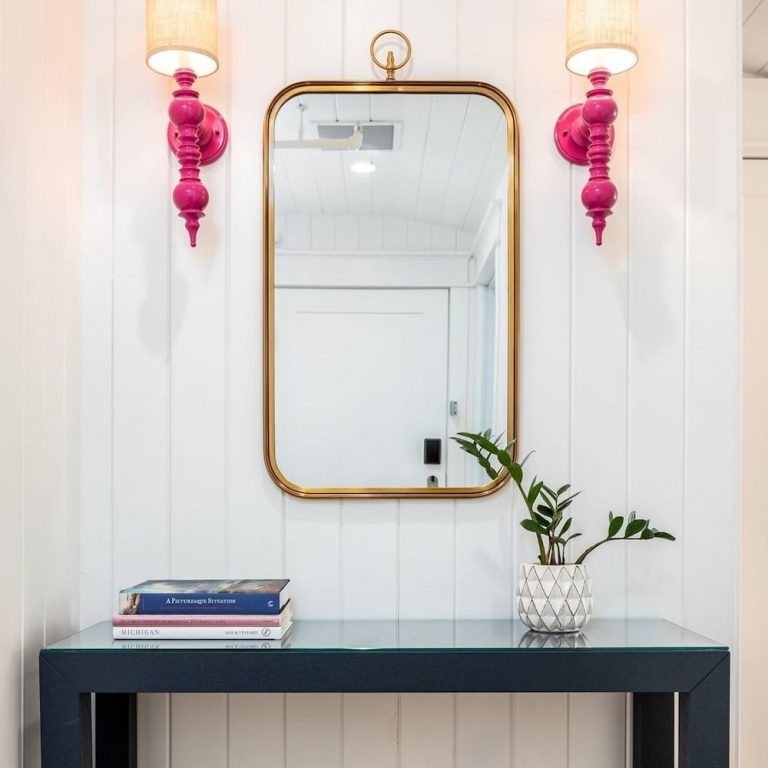 11 Best Pink Vases for a Pop of Color in Coastal Homes