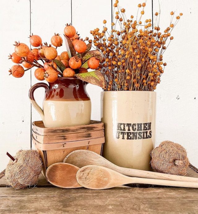 23 Most Inspiring Fall Vignette Styling Ideas to Style This Season