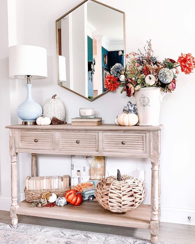 Best Welcoming Fall-Inspired Entryway Ideas to Try Now!