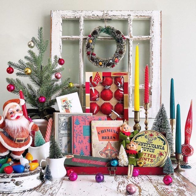 Tabletop Christmas Trees to Decorate the Holiday Table