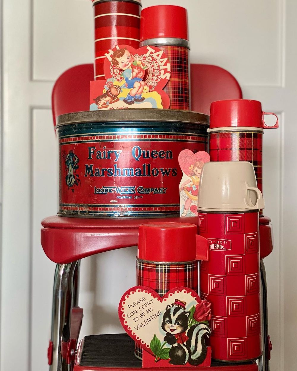 14 Valentine Vignette Decor Ideas to Celebrate the Season