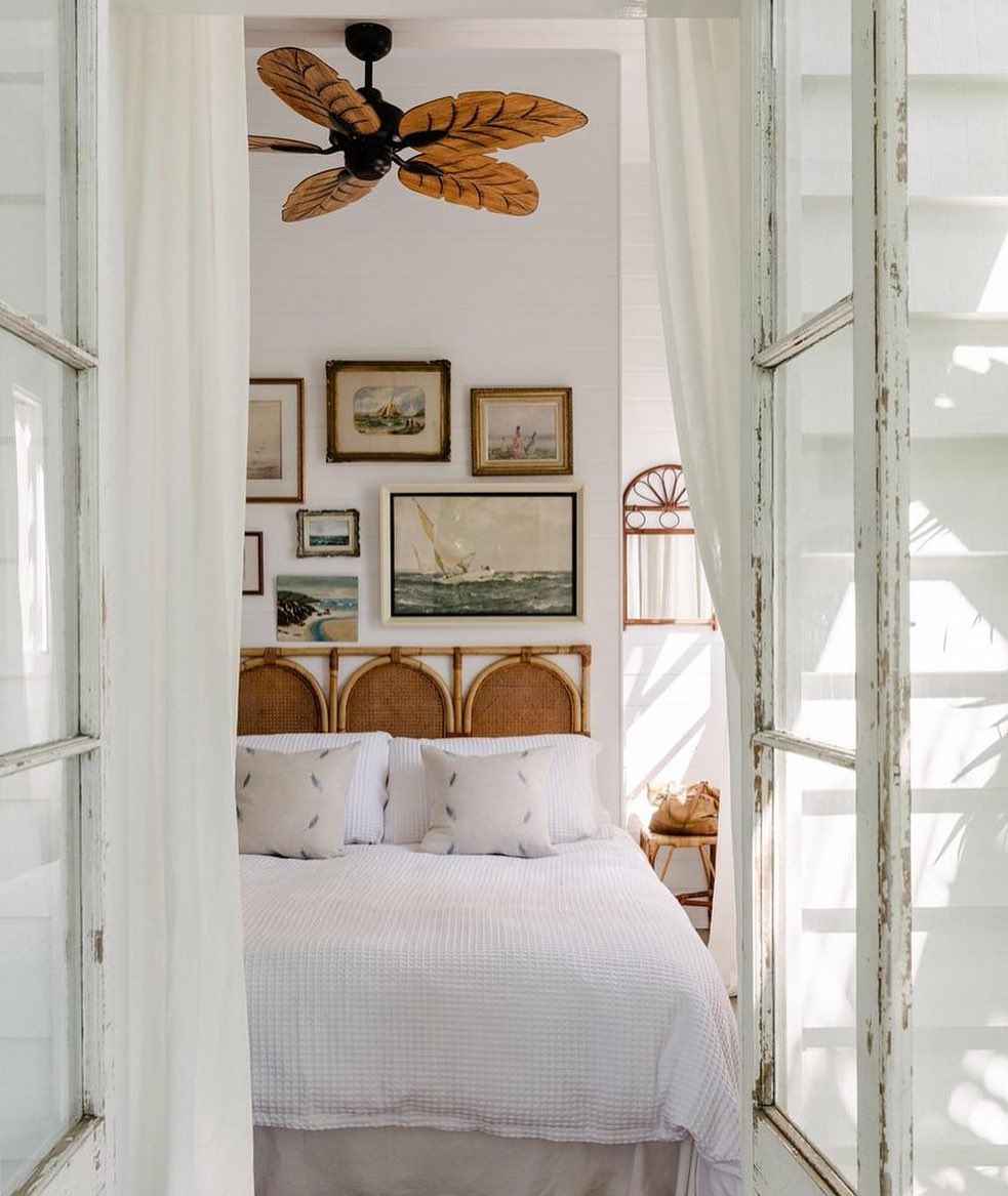 18 Most Popular Coastal Flush Mount Lights for Today’s Summer Homes