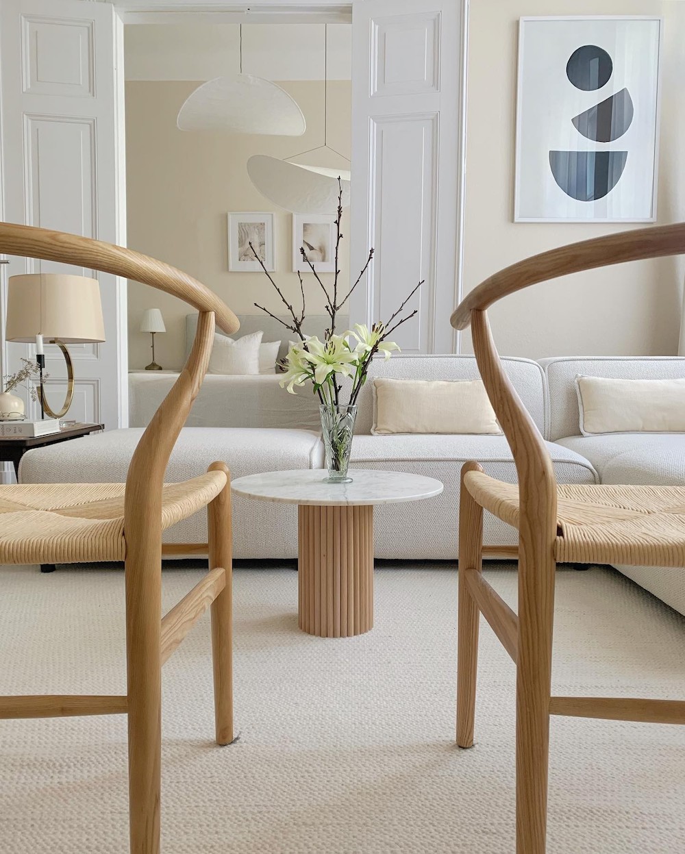 23 Neutral End Tables with Subdued Tones