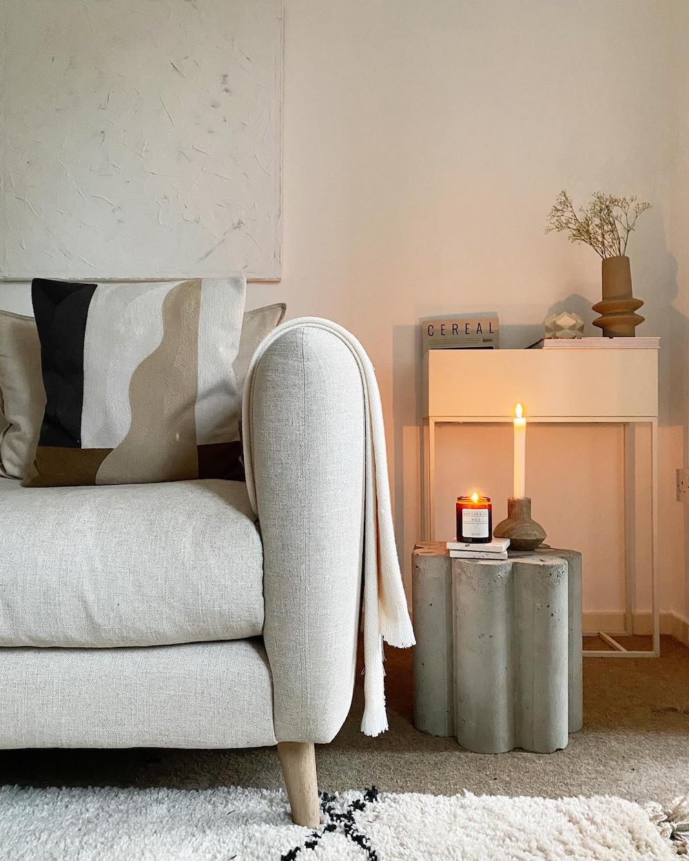 14 Neutral End Table Ideas with Amazing Style