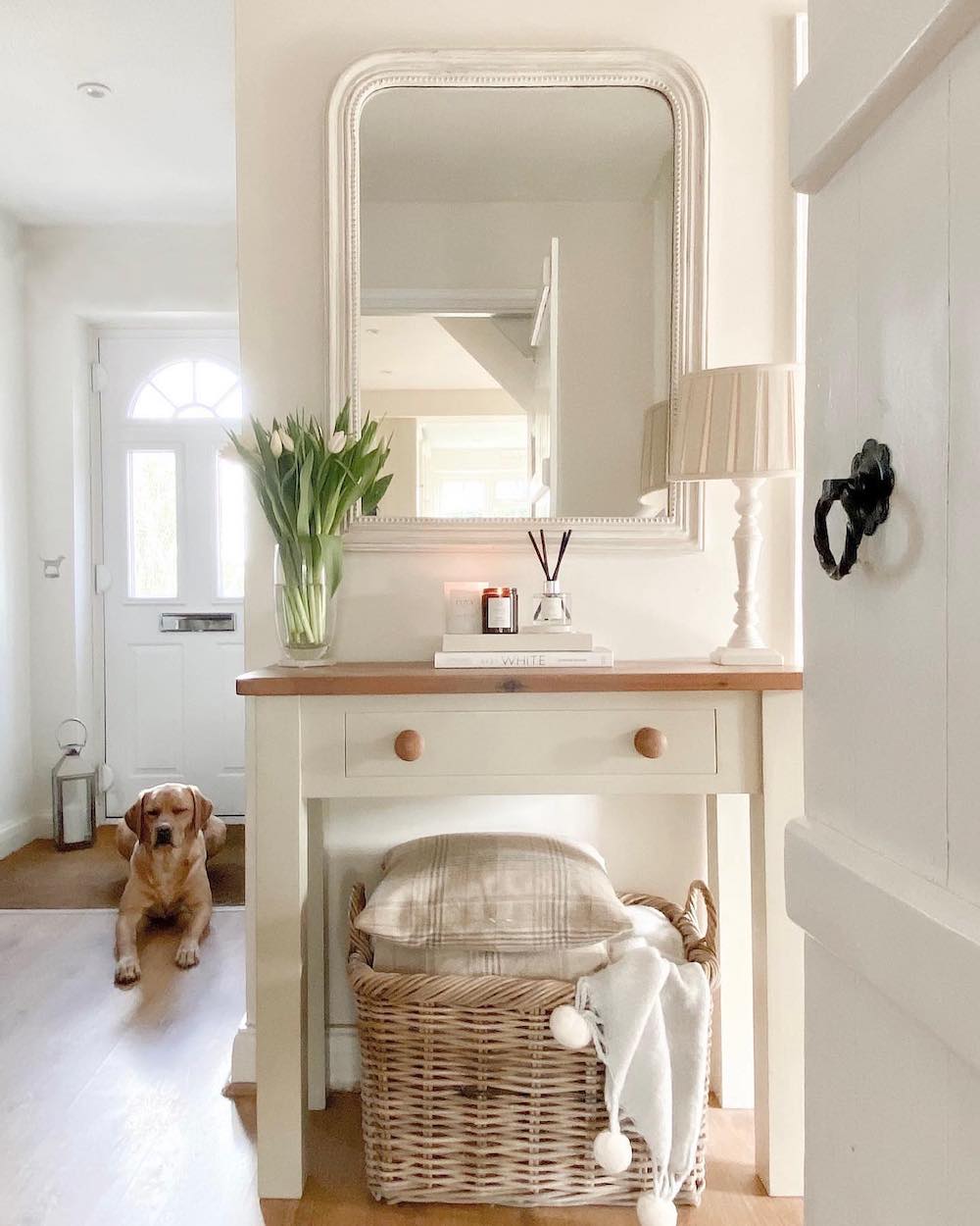 16 Neutral Mirror Decor Ideas for a Brighter Room