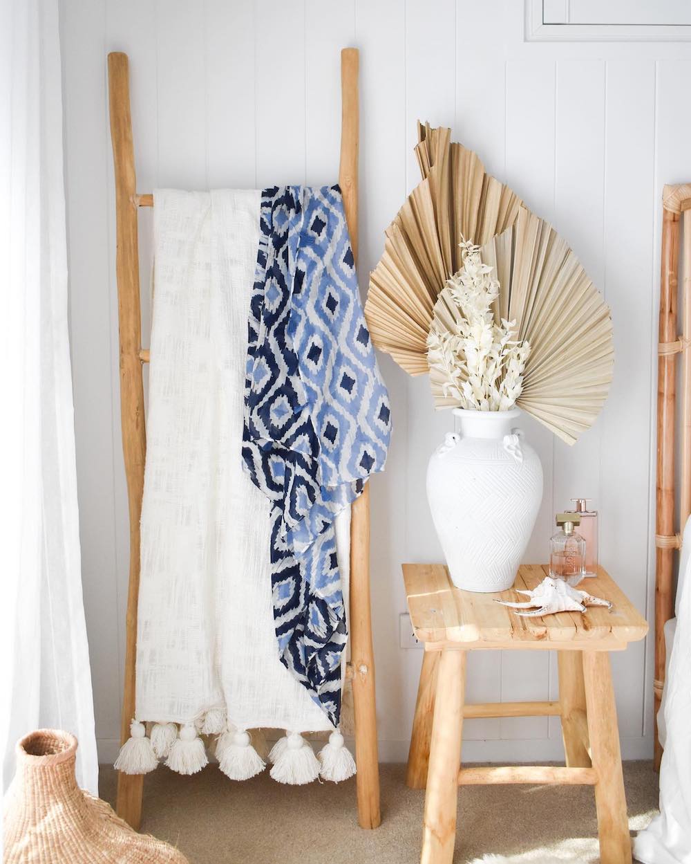 14 Neutral End Table Ideas with Amazing Style