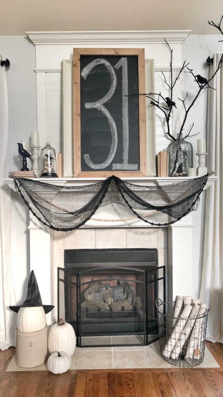 17 Spooky DIY Halloween Decor Ideas