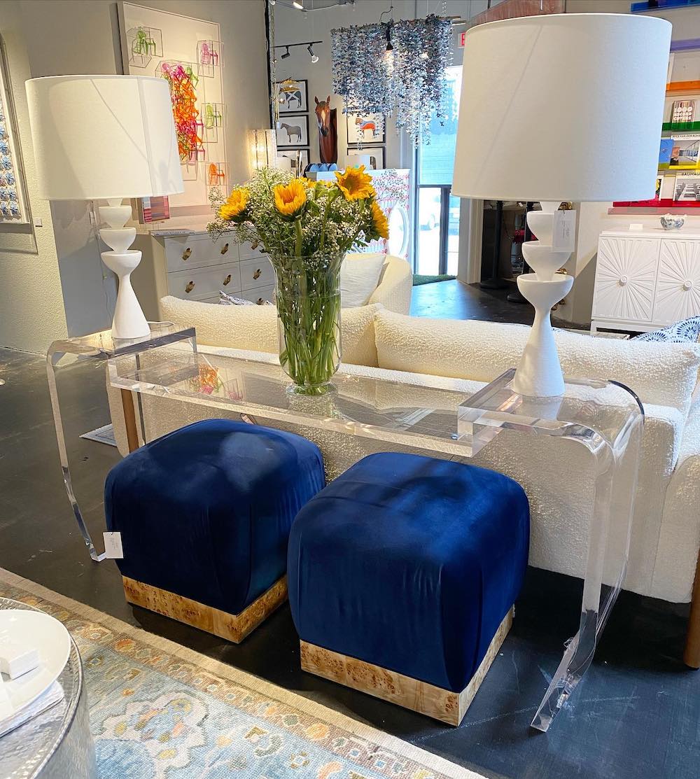 14 Acrylic Console Styling Ideas for a Modern Home Decor