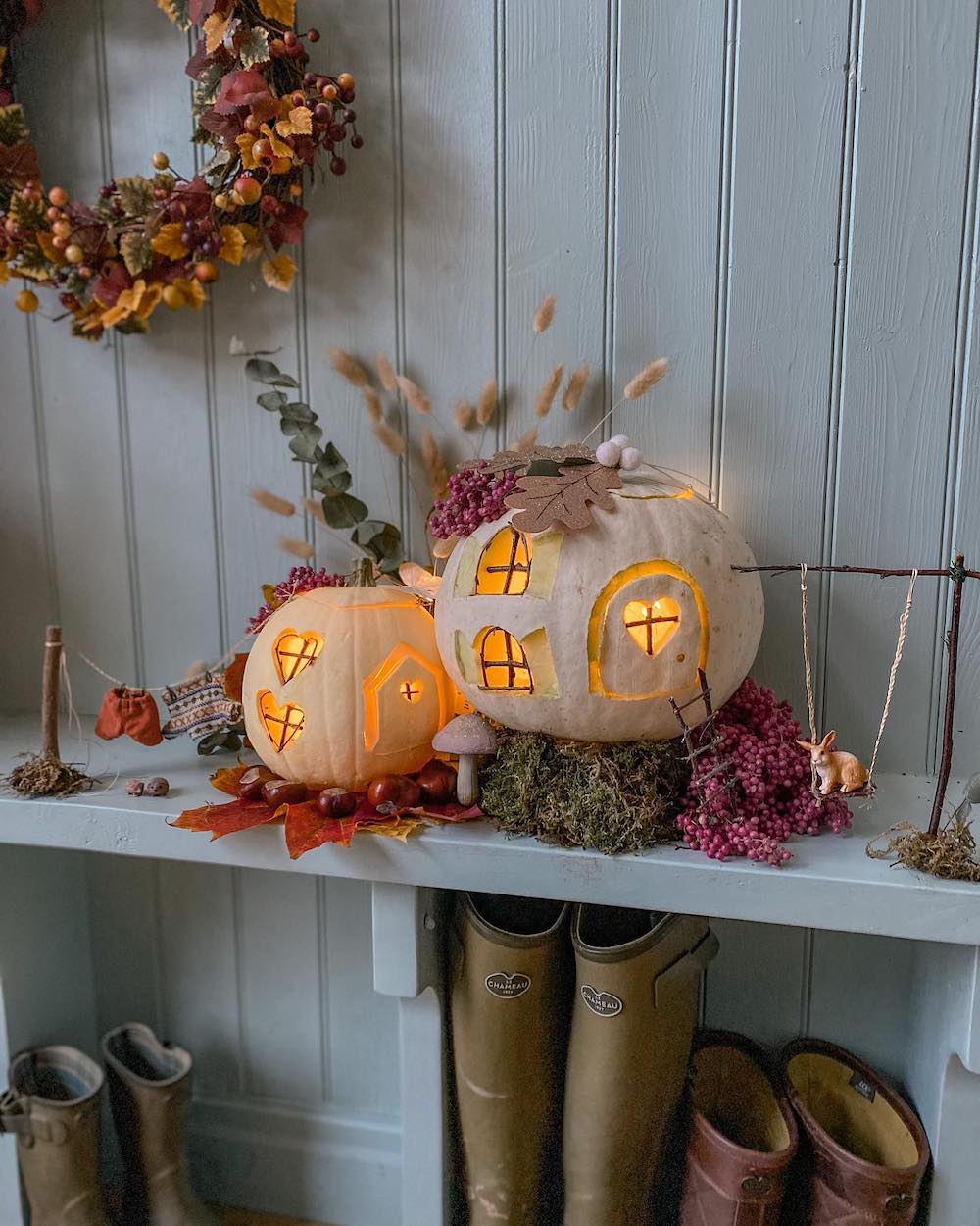 23 Fall Farmhouse Entryway Ideas that Extend a Warm Welcome
